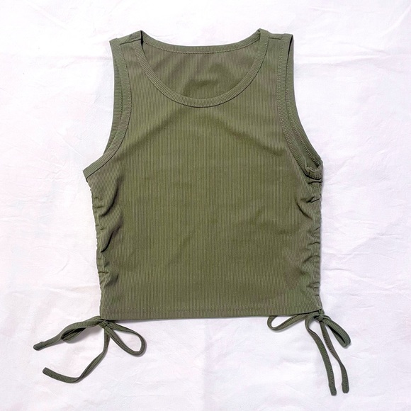 SHEIN | Tops | Nwot Shein Ribbed Crop Top With Adjustable Ruching ...